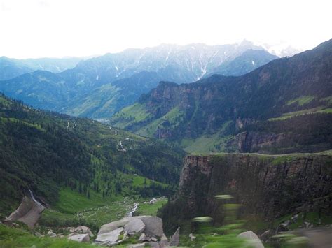 Manali To Leh Bus Journey 10 Important Things You Need To Know