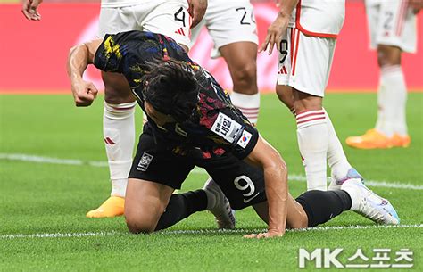 주먹으로 쾅 아쉬운 조규성 [mk포토] Mk스포츠