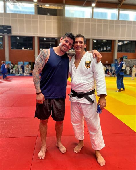 Thomas Briceños Feet