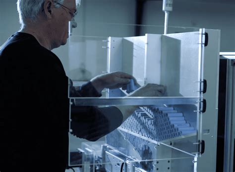 E Bike Batteries Shrinking Size Growing Power Show Daily