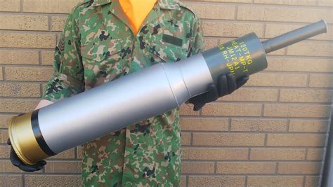 120ミリ対戦車榴弾 10式 レオパルド2 空気ビニール砲弾 戦車、軍用車両 ｜売買されたオークション情報、yahooの商品情報をアーカイブ