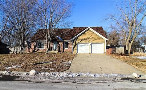 111 Jamar St Peculiar Mo 64078
