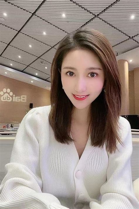 北京主持人程诺 更多优秀主持人关注哈雷星光传媒
