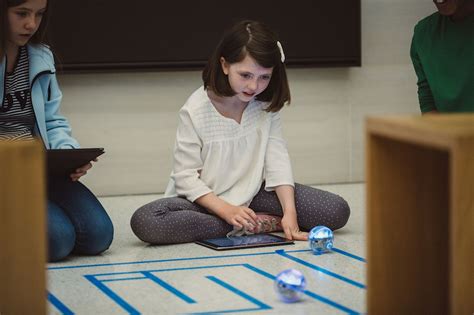 Swift Playgrounds Will Soon Be Able To Program And Control Robots