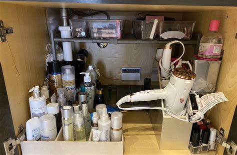 How To Keep Your Makeup And Skincare Organized