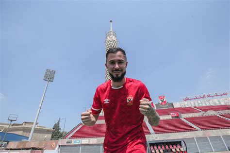 بين 3 آراء برونو سافيو يثير الانقسام بين جماهير الأهلي المصري Twitter