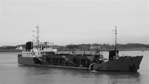 1 800 M³ Hopper Dredger Sold Van Loon Maritime Services B V