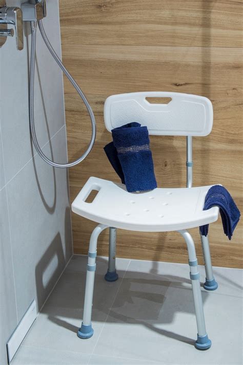 Stolička Do Sprchy S Opěradlem Awd Interior 1599 Hezkakoupelnacz