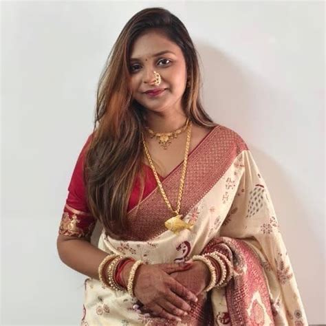 Maheshwari Kamalia Mahi05 • Threads Say More