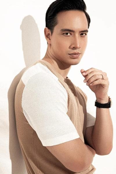 Kim Ly About Entertainmentie