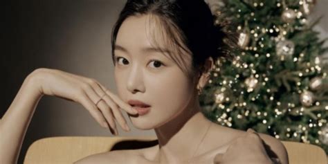 최근 어렸을적 좋아한 첫사랑과 재회해 너무 행복한 여배우 근황 필더무비