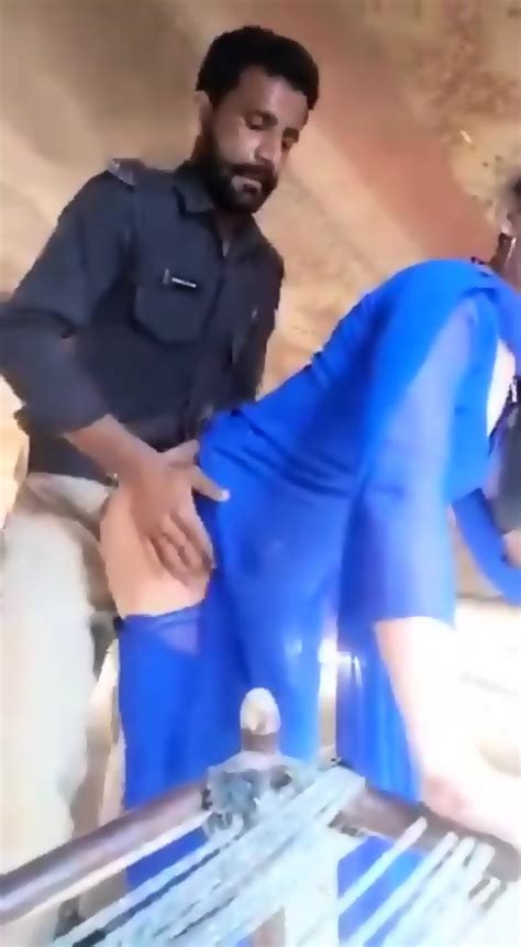 Desi Shemale With Pakistani Police Desi Shemale With Pakistani Police