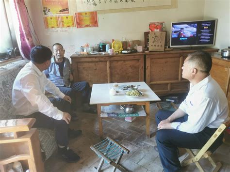 武山县委政法委深入结对共建村开展省第十四次党代会精神宣讲活动图 天水在线