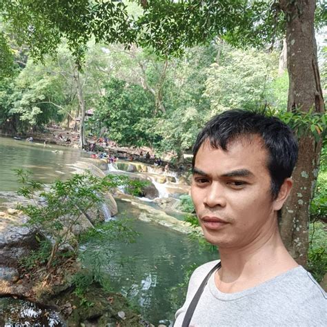 สวยบ่จร้า น้องพิม สาวไทบ้าน Facebook