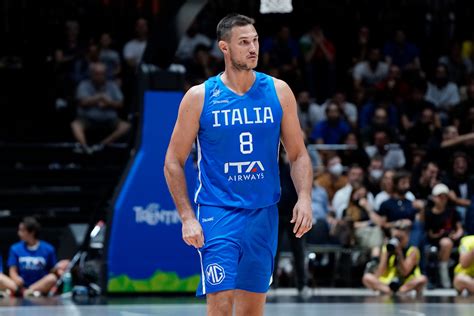 Boston Celtics Intervento Riuscito Per Danilo Gallinari