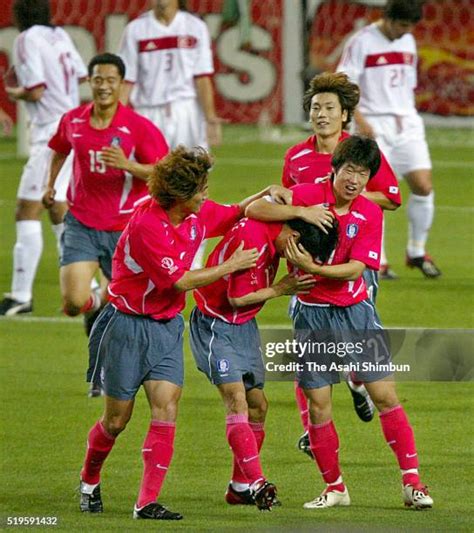 136 Lee Eul Yong Photos And High Res Pictures Getty Images