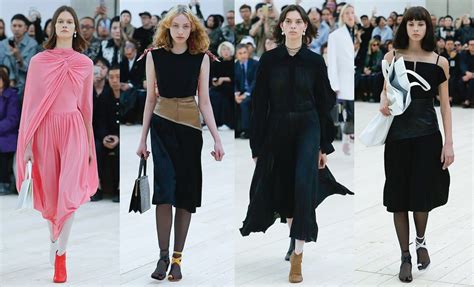 Туфли разных цветов | Vogue Russia