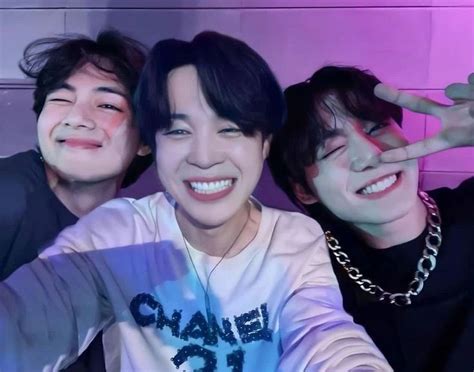 Jimin 지민 Park Ji Min On Instagram Maknae Line 💜💜 Bts Jimin 방탄소년단