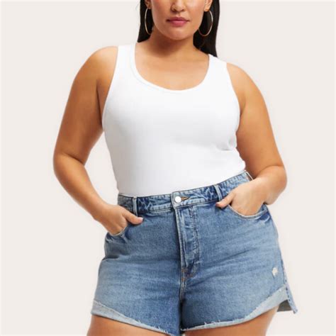 8 Summer Outfits To Wear With Your White Tank The Everygirl
