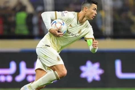 Cristiano Ronaldo On Fire Cetak 4 Gol Untuk Al Nassr Kini Lewati 500