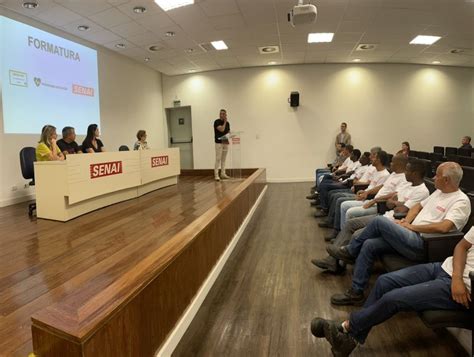 Município de Araras Pessoas em situação de rua atendidas pelo Centro