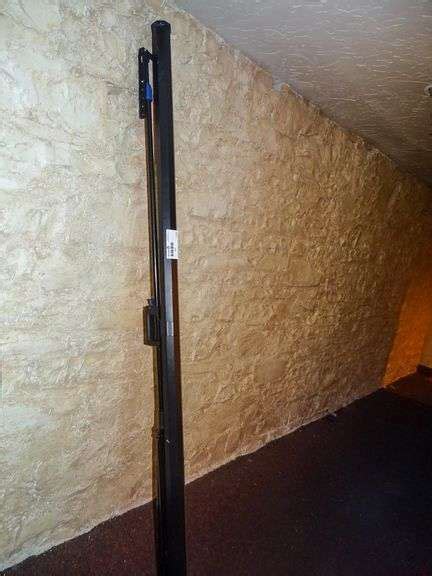 Projector Screen Roller Auctions