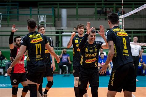 Vôlei Guarulhos Tem Boa Atuação Mas Perde Para O Líder Sada Cruzeiro