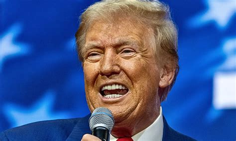 Trump Amenaza Con Prohibir A Las Mujeres Trans Participar En Los Deportes Femeninos Si Es Elegida