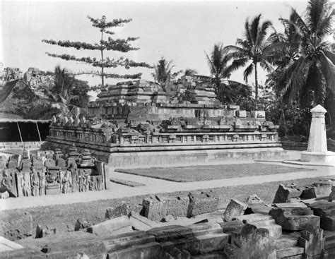 Indonesia Zaman Doeloe Kumpulan Foto Tentang Candi Candi Di Jawa Dari Juru Potret Yang Belum