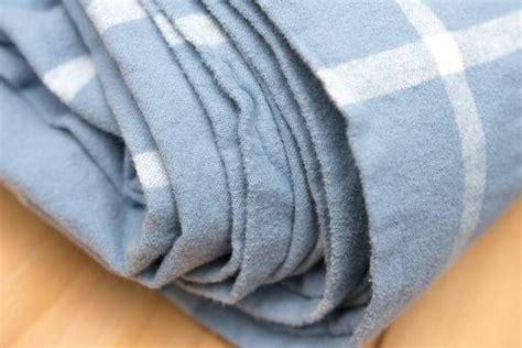 Fleece Vs Flannel 9 Differences Between Fleece And Flannel