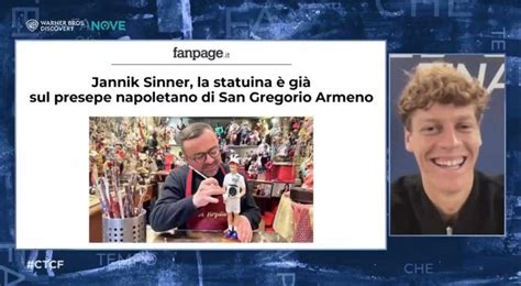 Sai Che Sei La Statuina Più Presente A Napoli Fazio Siparietto Con