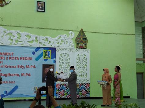 Pisah Sambut Kepala SMKN 2 Kediri Kiloe Journalist
