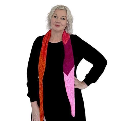 Ravelry Triagonal Shawlette Pattern By Ambah Obrien