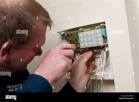 Burglar Alarm Fitting Hi Res Stock Photography And Images Alamy