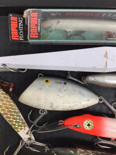 Lot 13pc Large Fishing Lures