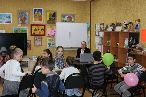 ავერსმა პატარებს ბავშვთა დაცვის საერთაშორისო დღე მიულოცა ავერსი