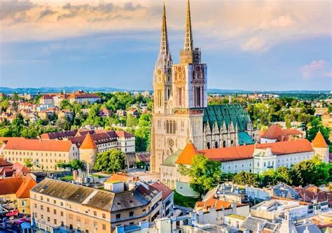 36 Best Places To Visit In Eastern Europe In October Pics Backpacker
