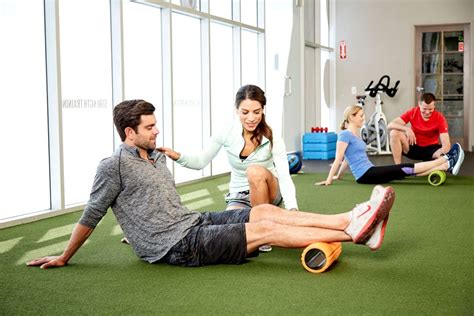 Foam Rolling Techniques A 4 Step Formula Idea Health And Fitness