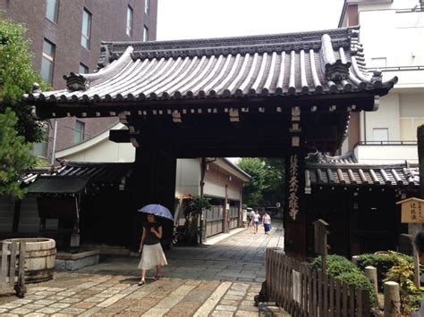 織田信長ゆかりの「本能寺」は京都観光でとにかくアクセスがいい。 京都観光とグルメのブログ