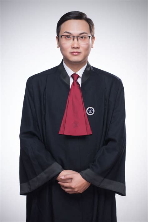 我所岳丛啸律师通过二级律师评审是本次评审中嘉兴地区最年轻的二级律师 浙江国傲律师事务所