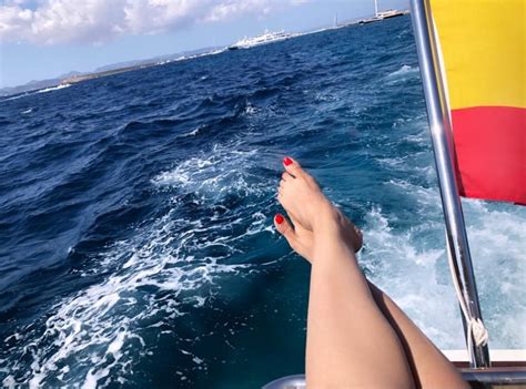 Ritabhari Chakrabortys Feet