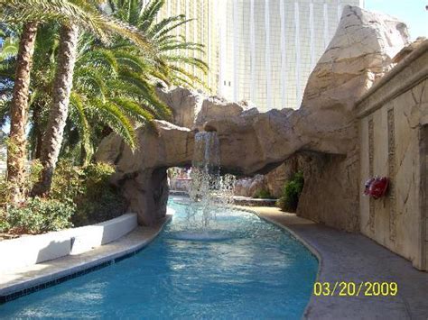 Lazy River Mandalay Bay Las Vegas