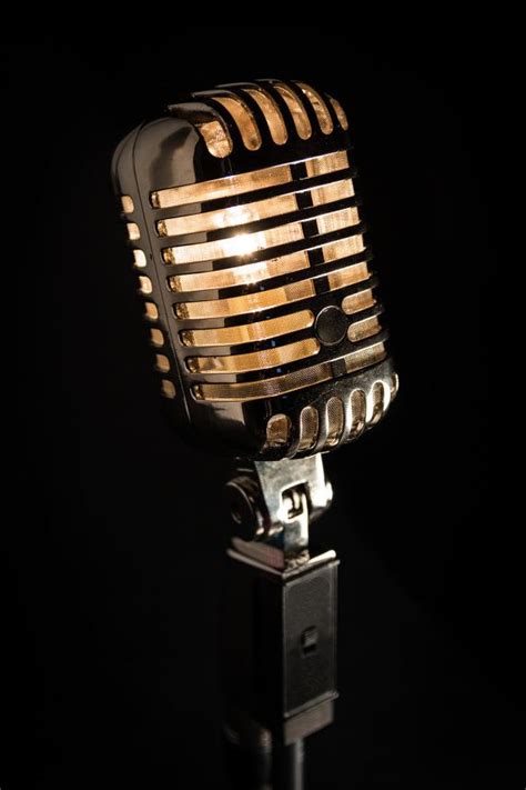 Retro Microphone Lamp | Microphone lamp, Lamp, Unique lamps