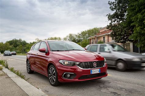 Fiat Tipo Station Wagon Specs Photos 2016 2017 2018