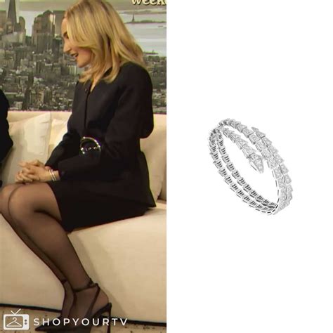 Drew Barrymore Show February 2024 Chloe Finemans Diamond Bracelet