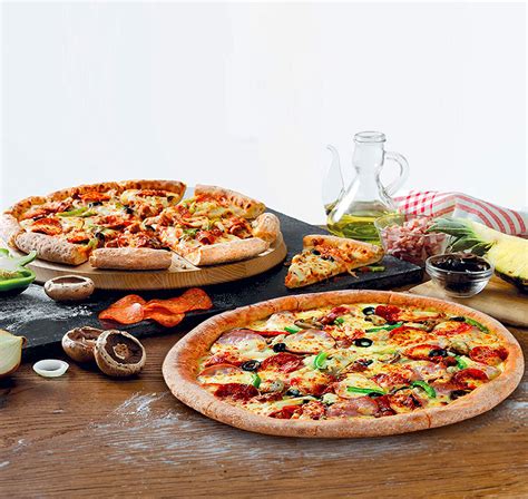 Papa Johns Pizza Abu Dhabi Buy One Get One Free The Entertainer
