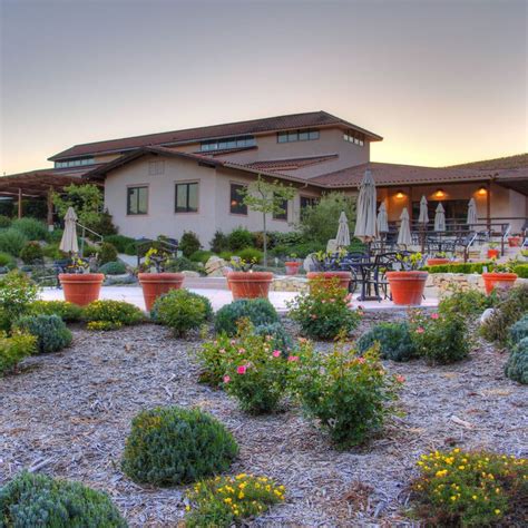 10 Best Paso Robles Wineries To Visit