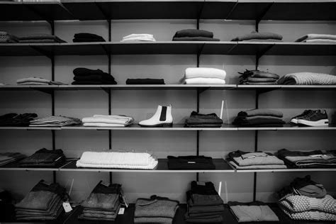 6,000+ Best Store Photos · 100% Free Download · Pexels Stock Photos