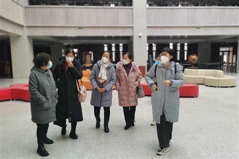 山西医科大学汾阳学院图书馆来图文信息中心调研考察 山西中医药大学新闻网