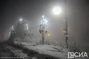 Пока в Якутии была ночь сход вагонов поезда ДТП с участием около 50 автомобилей и